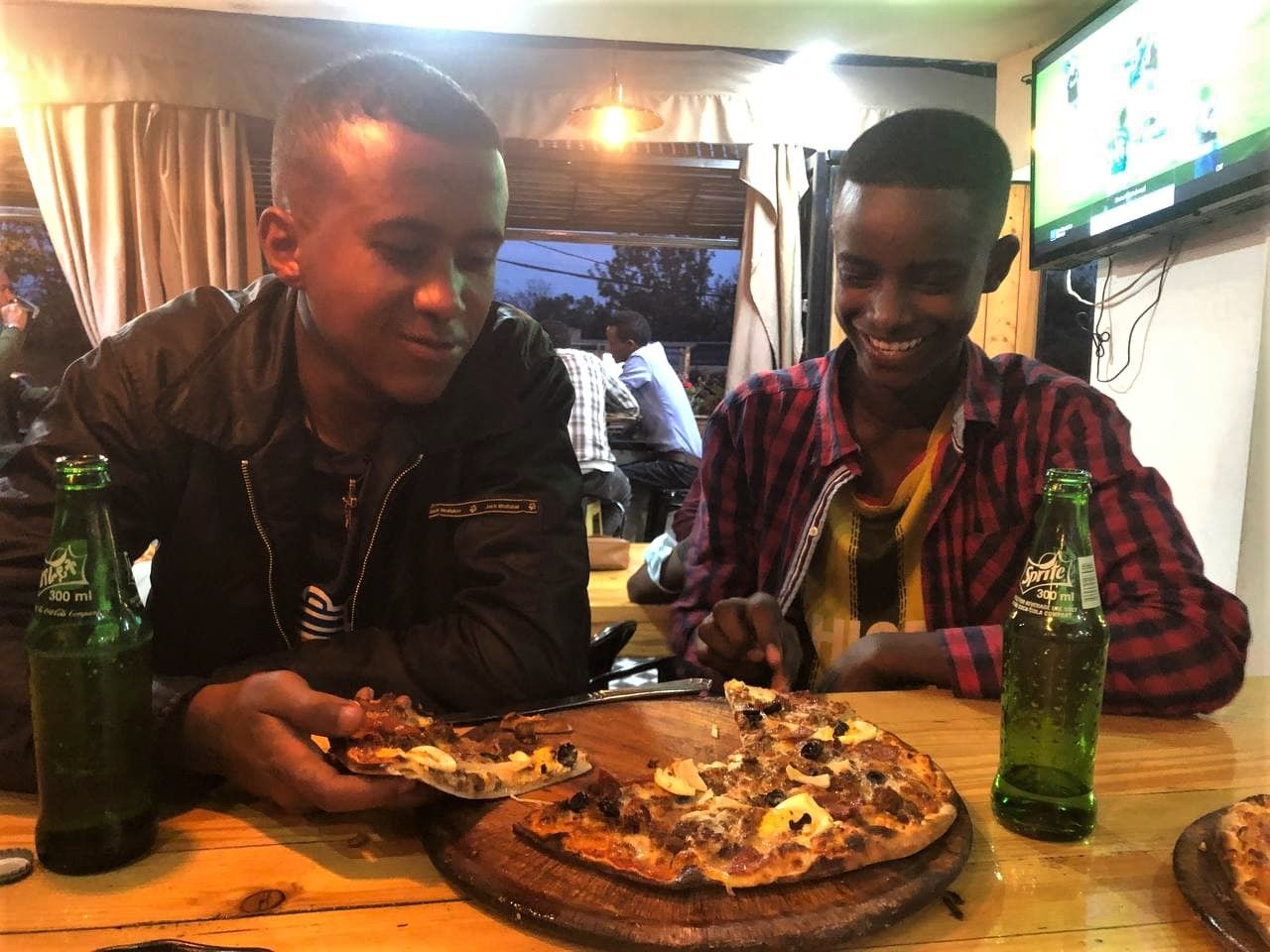 Pizza Party Celebration for Grade Nine Students :: Hope For Korah